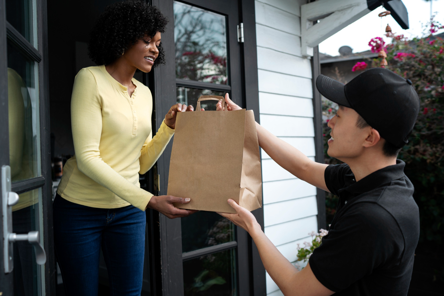 Start a Food Delivery Business: Essential Guide