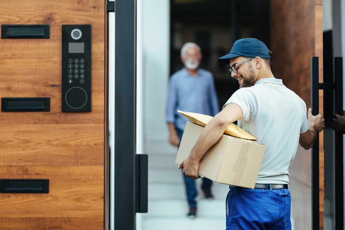 How to Explain a Late Delivery to a Customer Smoothly